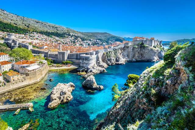 Paysage Croatie eau turquoise ville