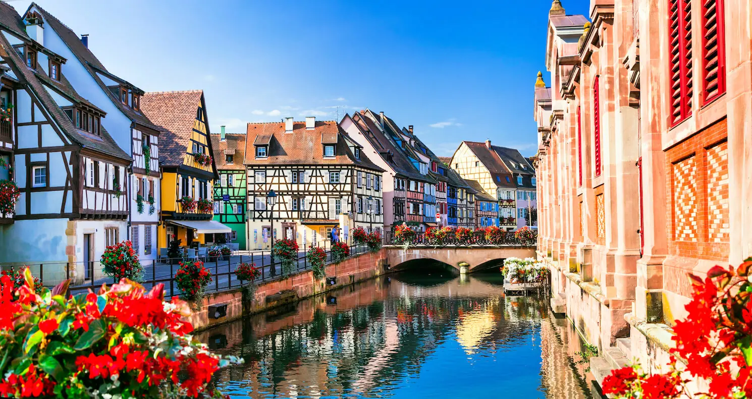 Colmar maisons fleurs colorées