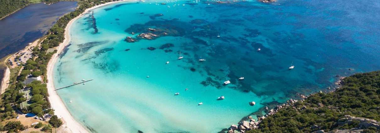 Plage Corse vue aérienne