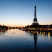 Paris nuit Seine Tour Eiffel