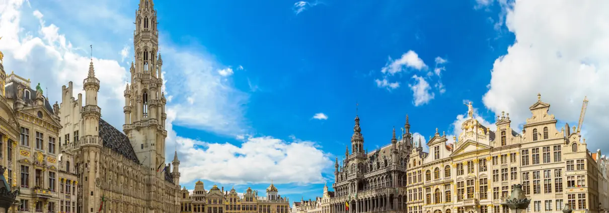 Grande-Place Bruxelles ciel bleu